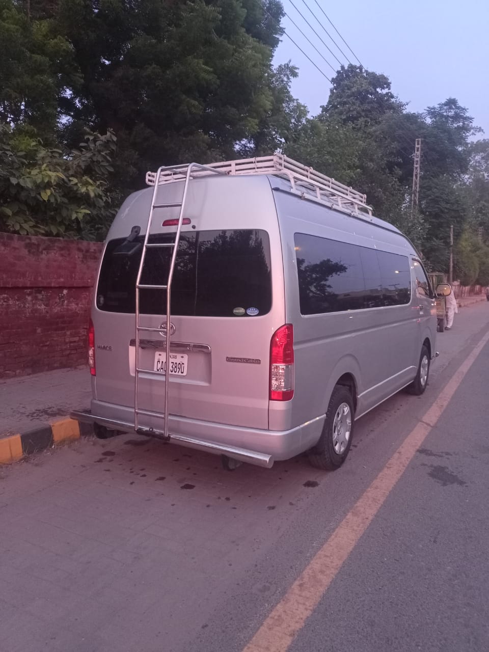 Toyota Hiace Grand Cabin rent Lahore-03042795250