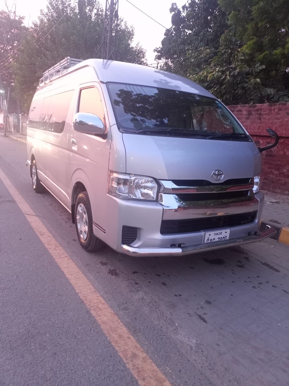 Toyota Hiace Grand Cabin rent Lahore-03042795250